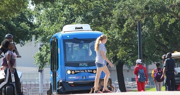 EasyMile | Autonomous vehicle technology and solutions